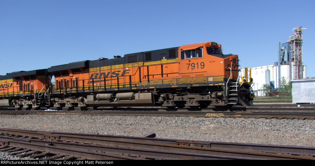 BNSF 7919